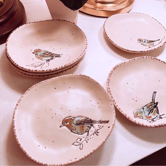 INHOMESTYLEZ | Dining | 8 Spectrum Designz Inhomestylez Embossed Spring ...